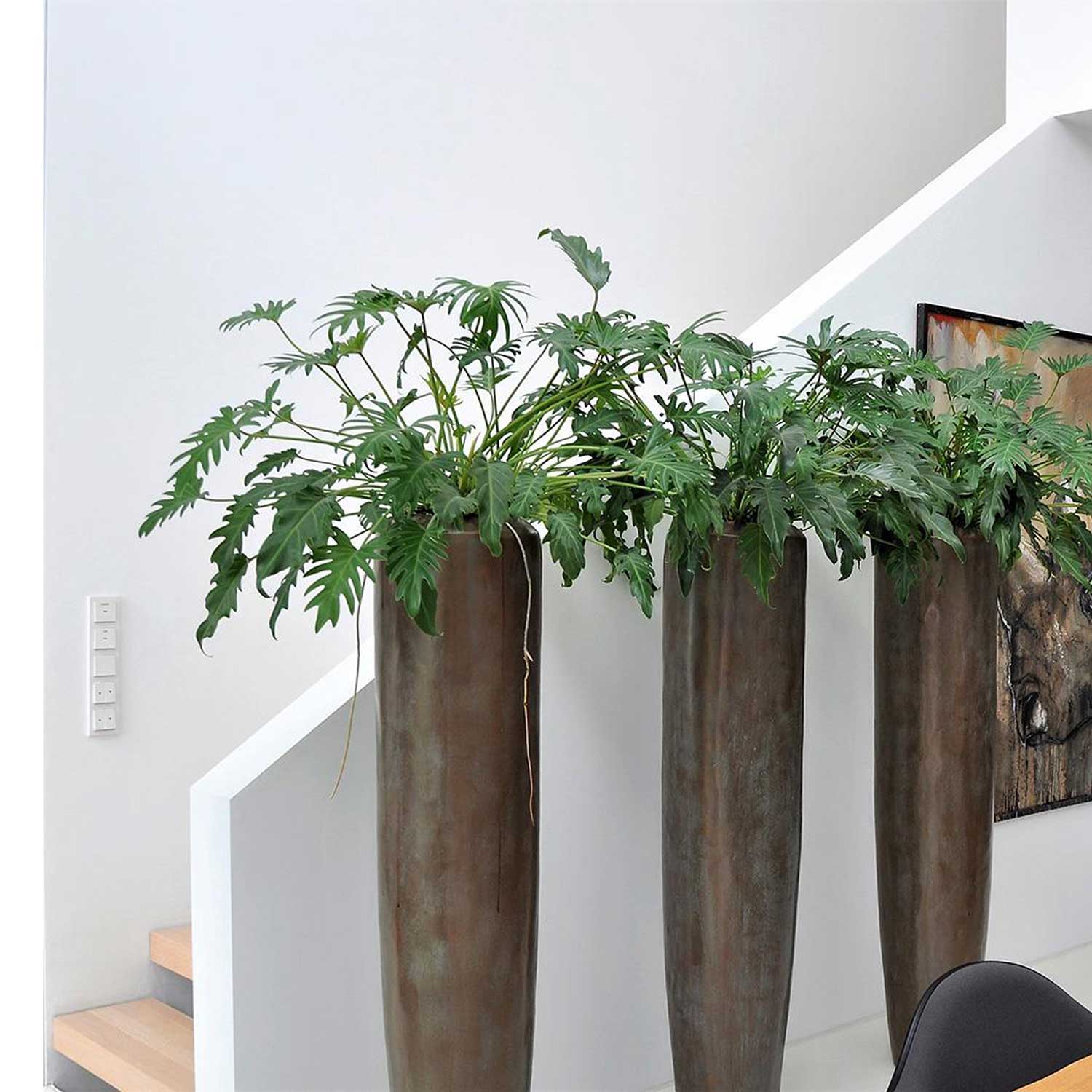 LOFT XL Verdigris Bronze Bodenvase | DESSAIVE-Selected